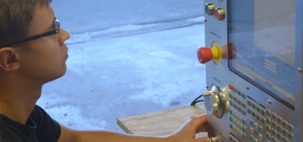 CNC Machinist vs. Operator vs. Programmer | Goodwin University