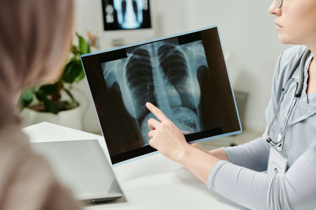 Radiography vs. Radiology: Key Differences | Goodwin University